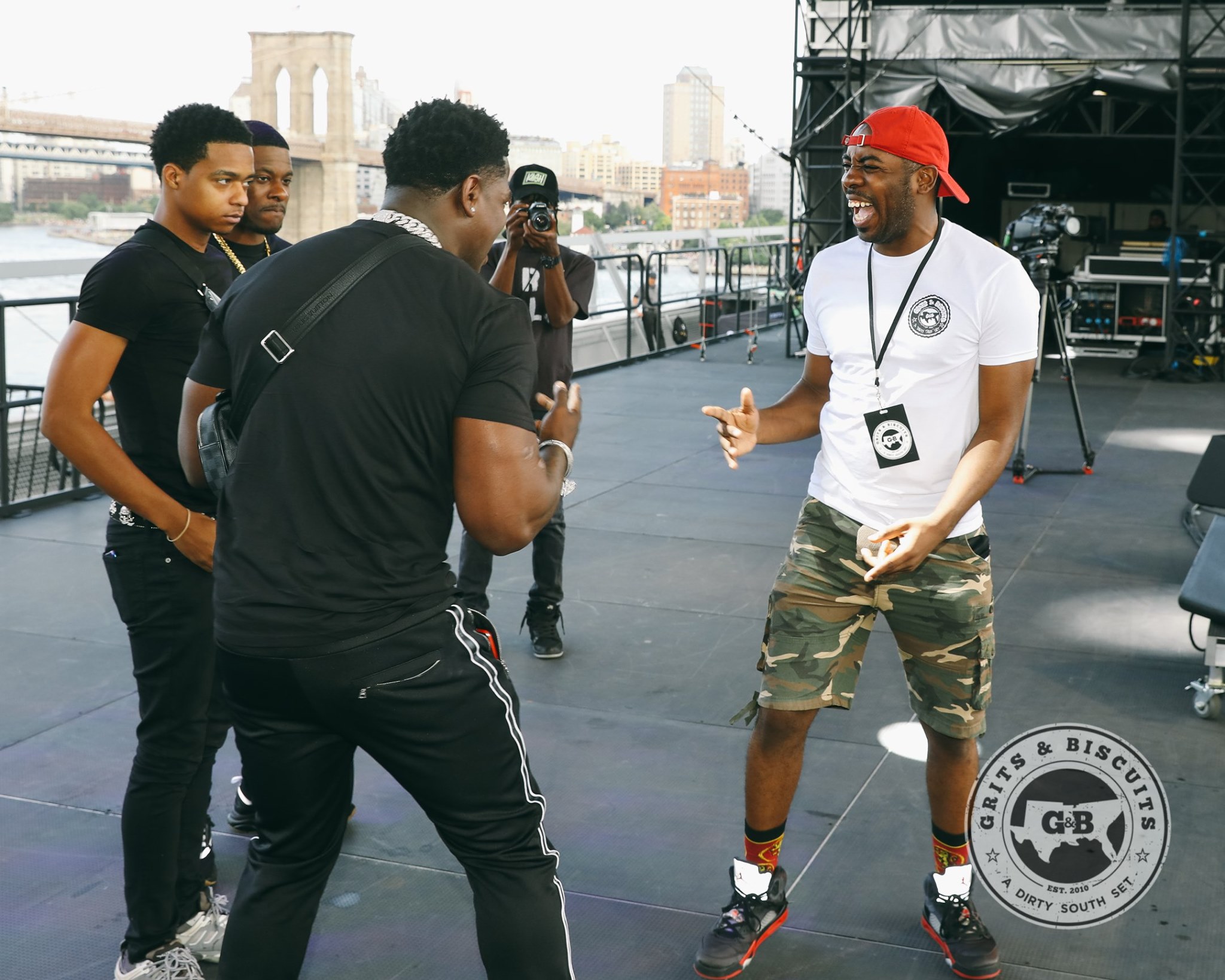 New York – Grits & Biscuits